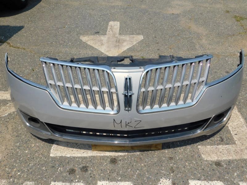 2010 2011 2012 LINCOLN MKZ FRONT BUMPER COVER WITH GRILLE