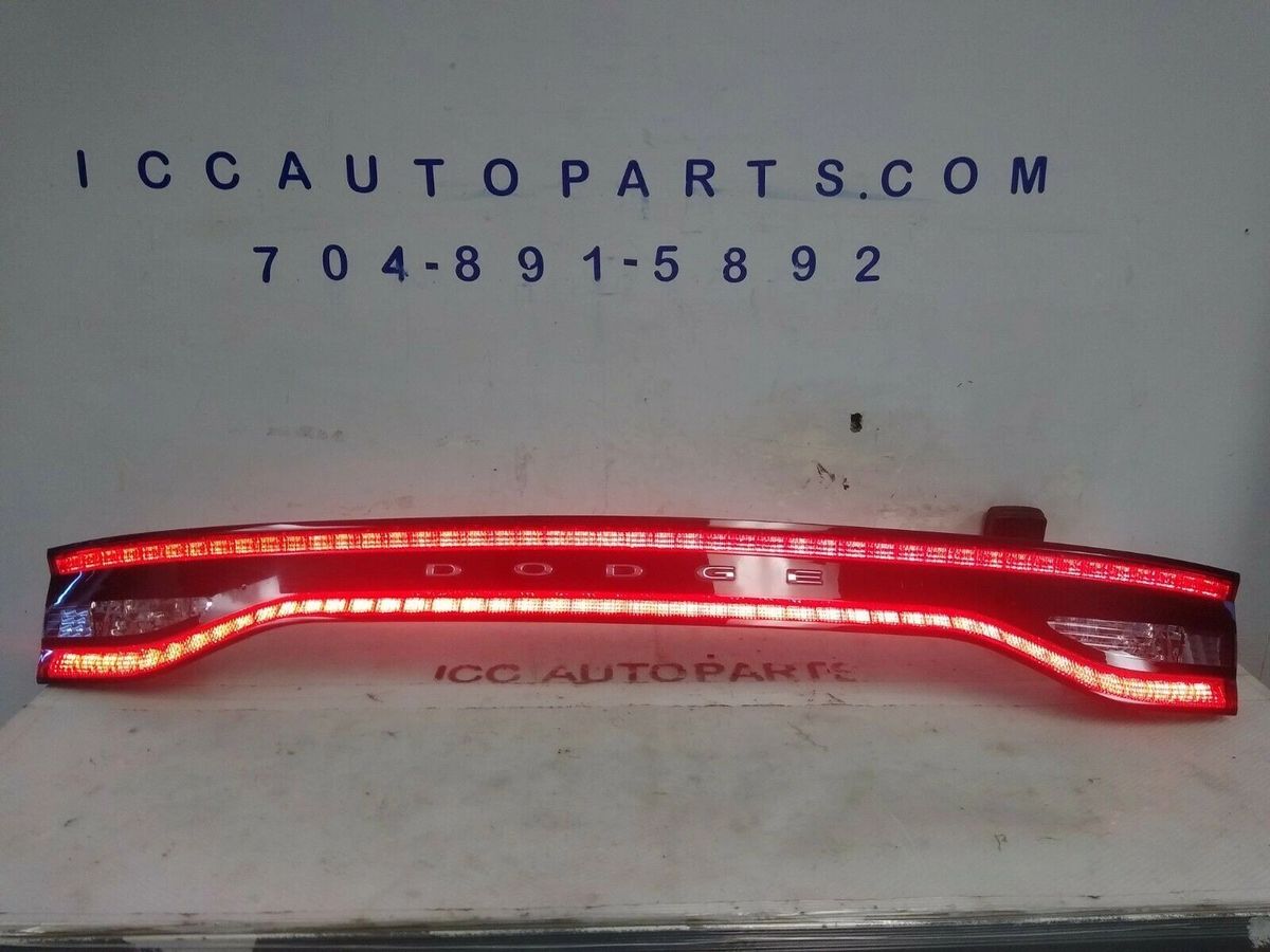 2013-2016 DODGE DART CENTER THIRD BRAKE TRUNK LED TAIL LIGHT LAMP OEM