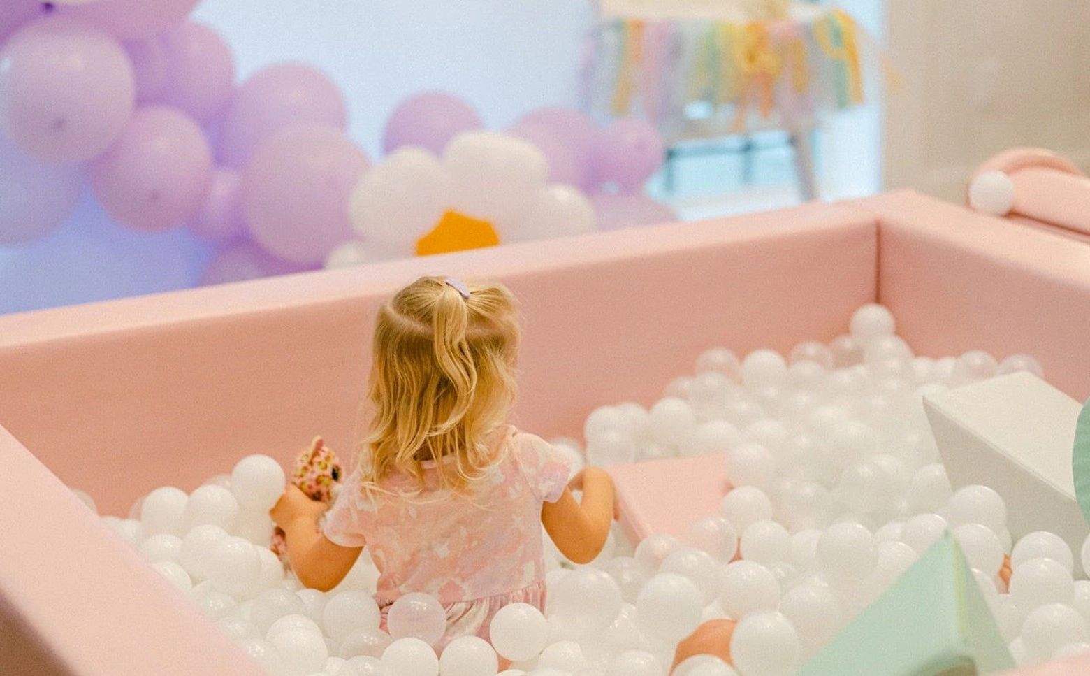 Regular Ball Pits