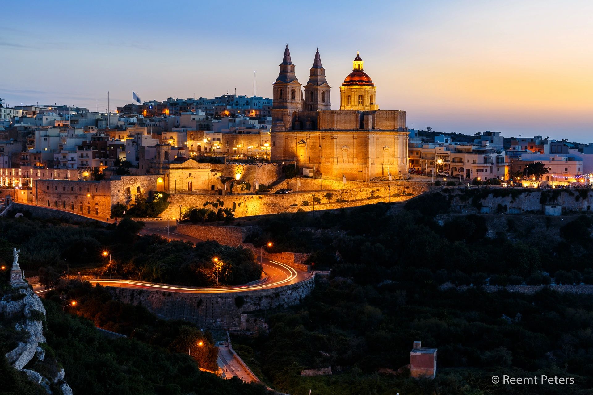 Hello Cabs Malta - Cab Service, Airport Transfer, Group Transport ...