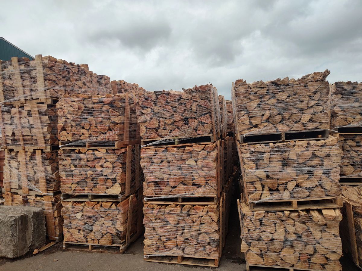 Doug Fir-1/4 cord hand stacked premium firewood pallet