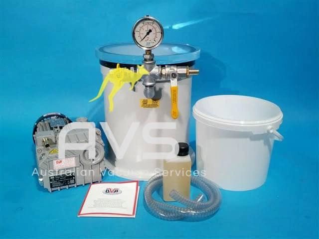 Vacuum degassing tanks and systems