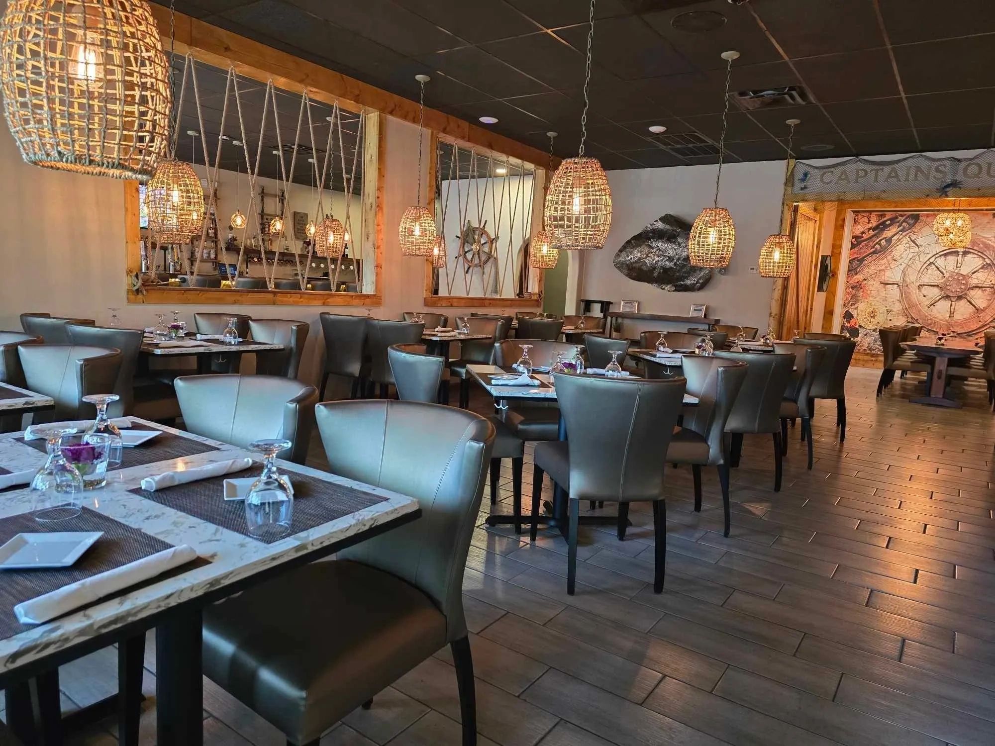 L'Attitude 28 - Dinner Music, Upscale Dining, Restaurant Great Prices