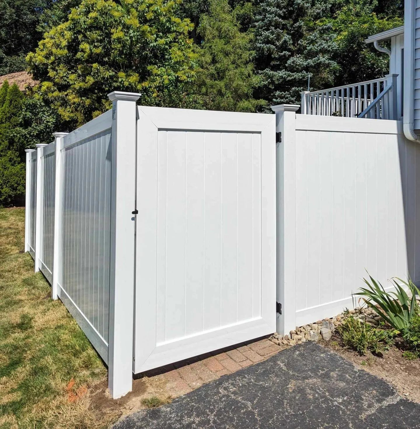 Residential Fence Installation and Repair - Precision Fence NH