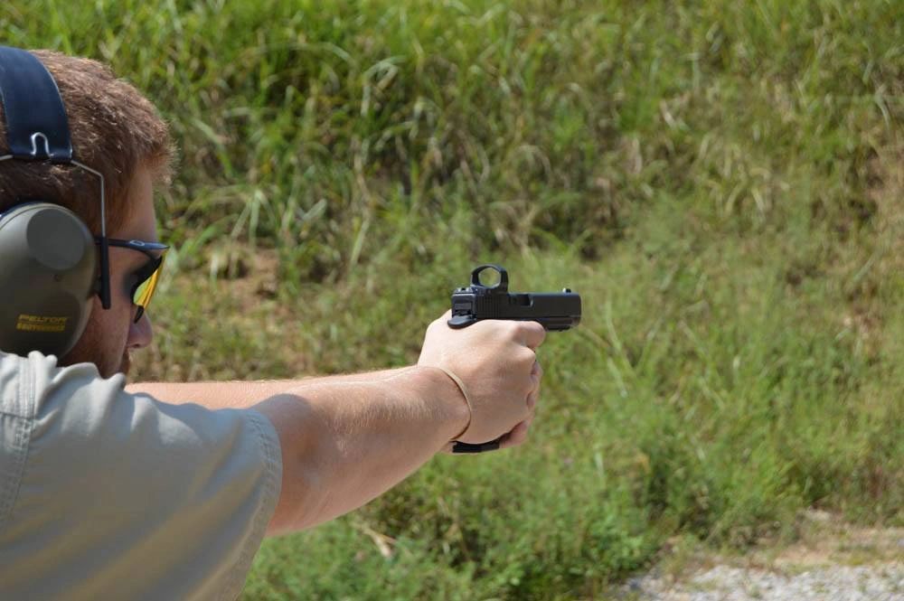 How To Draw And Fire Handguns