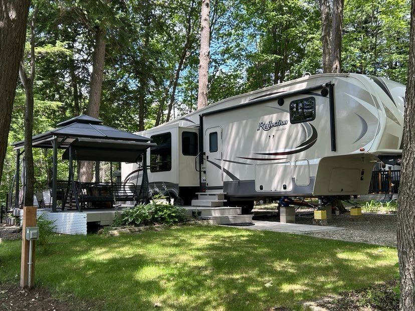Primrose Park - Campground - Shelburne, Ontario