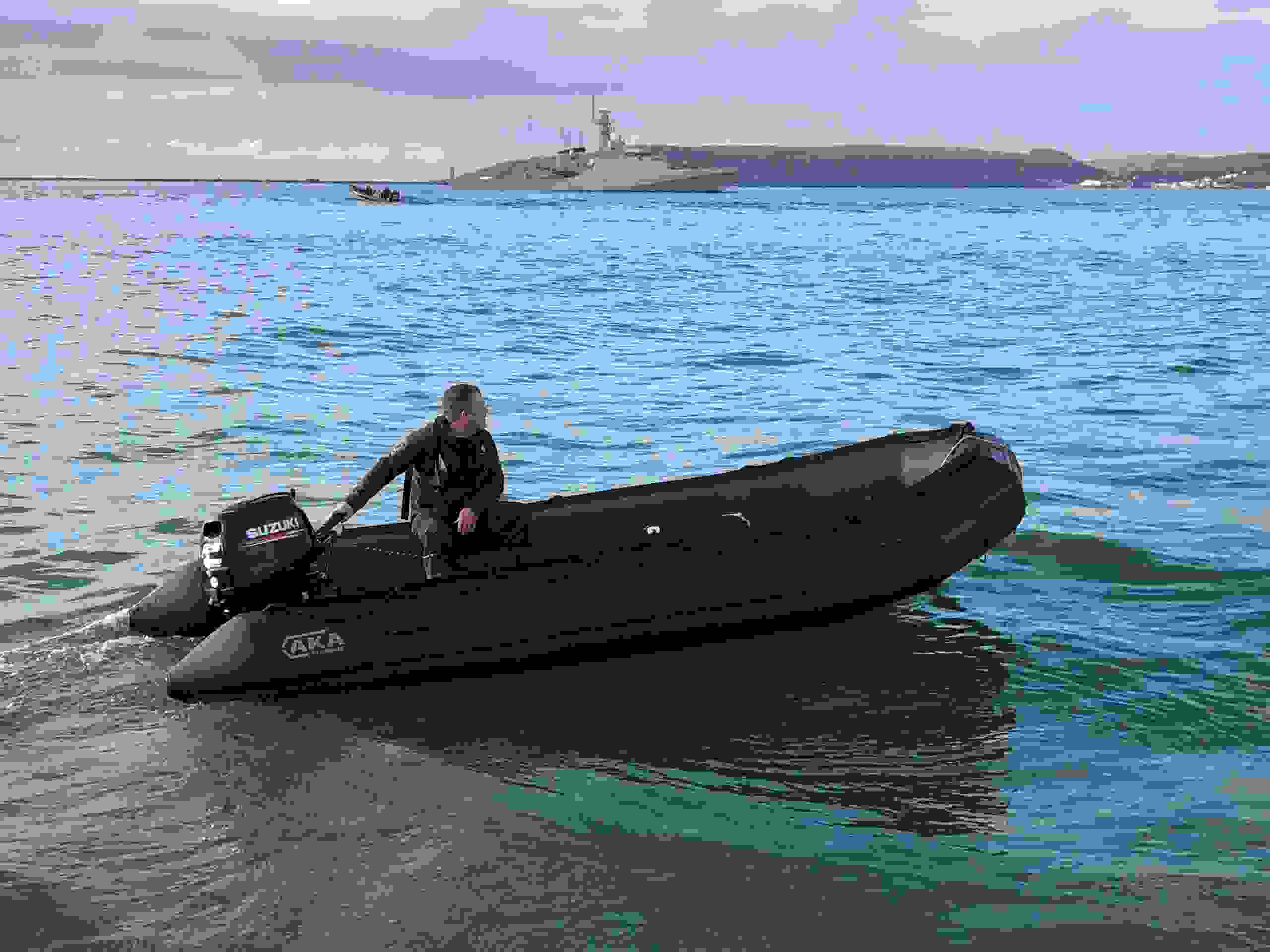 AKA MARINE | ULTRA-Zodiac