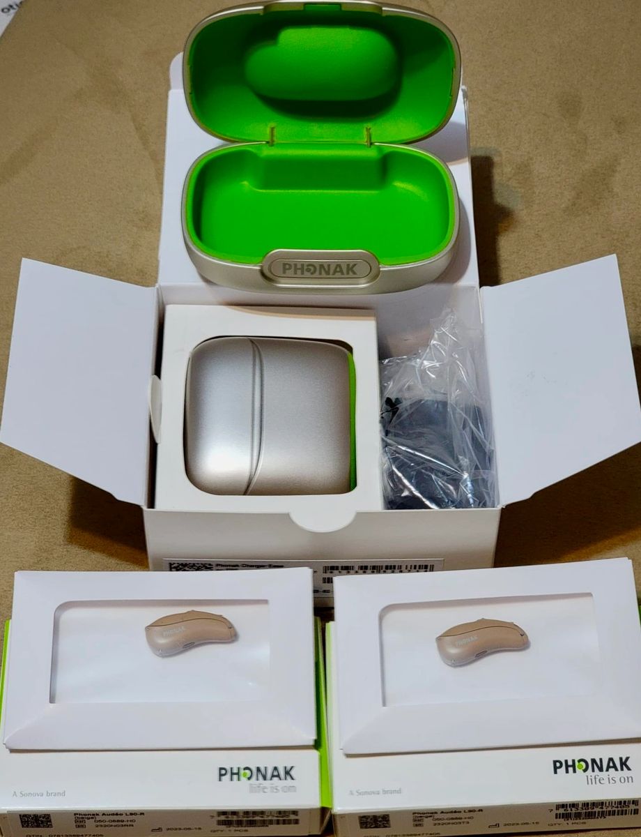 PHONAK AUDEO LUMITY L90-R RECHARGEABLE COMPLETE SET w/ PROGRAMMING