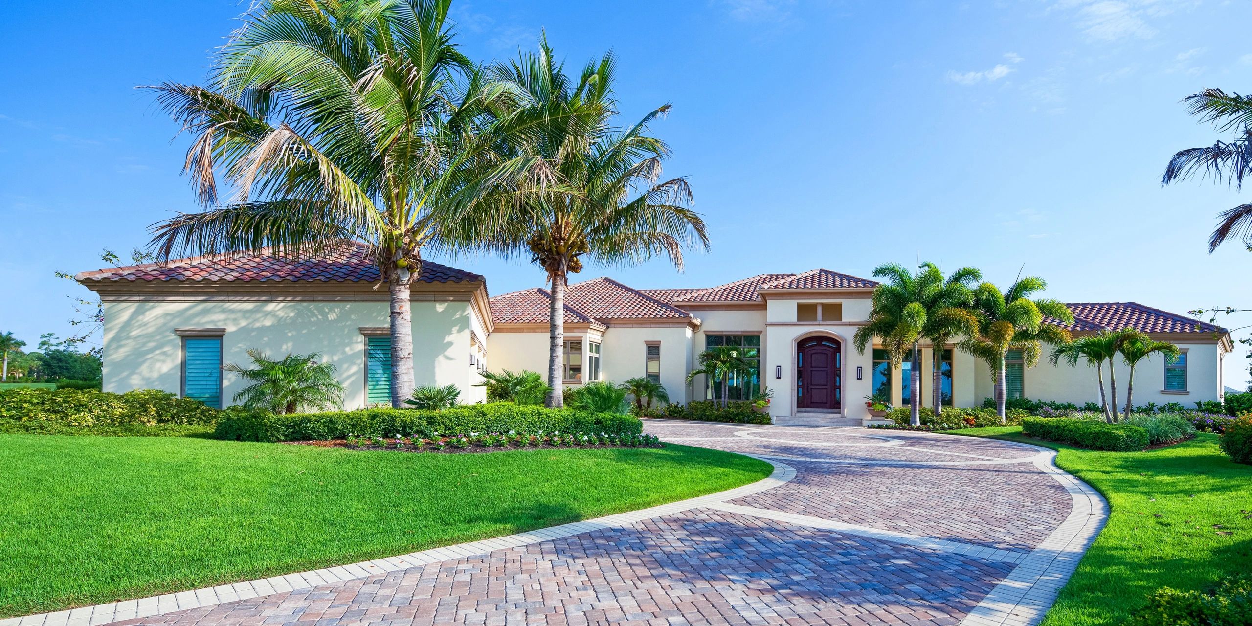 Casanova Landscape - Home