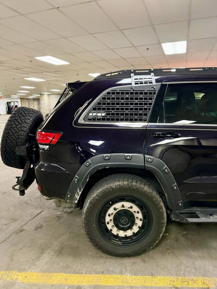 WK2 EXTERIOR MOLLE PANELS