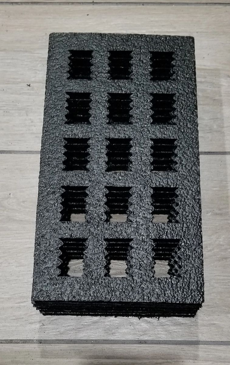 Pistol magazine foam insert