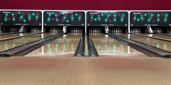 Colonial Lanes