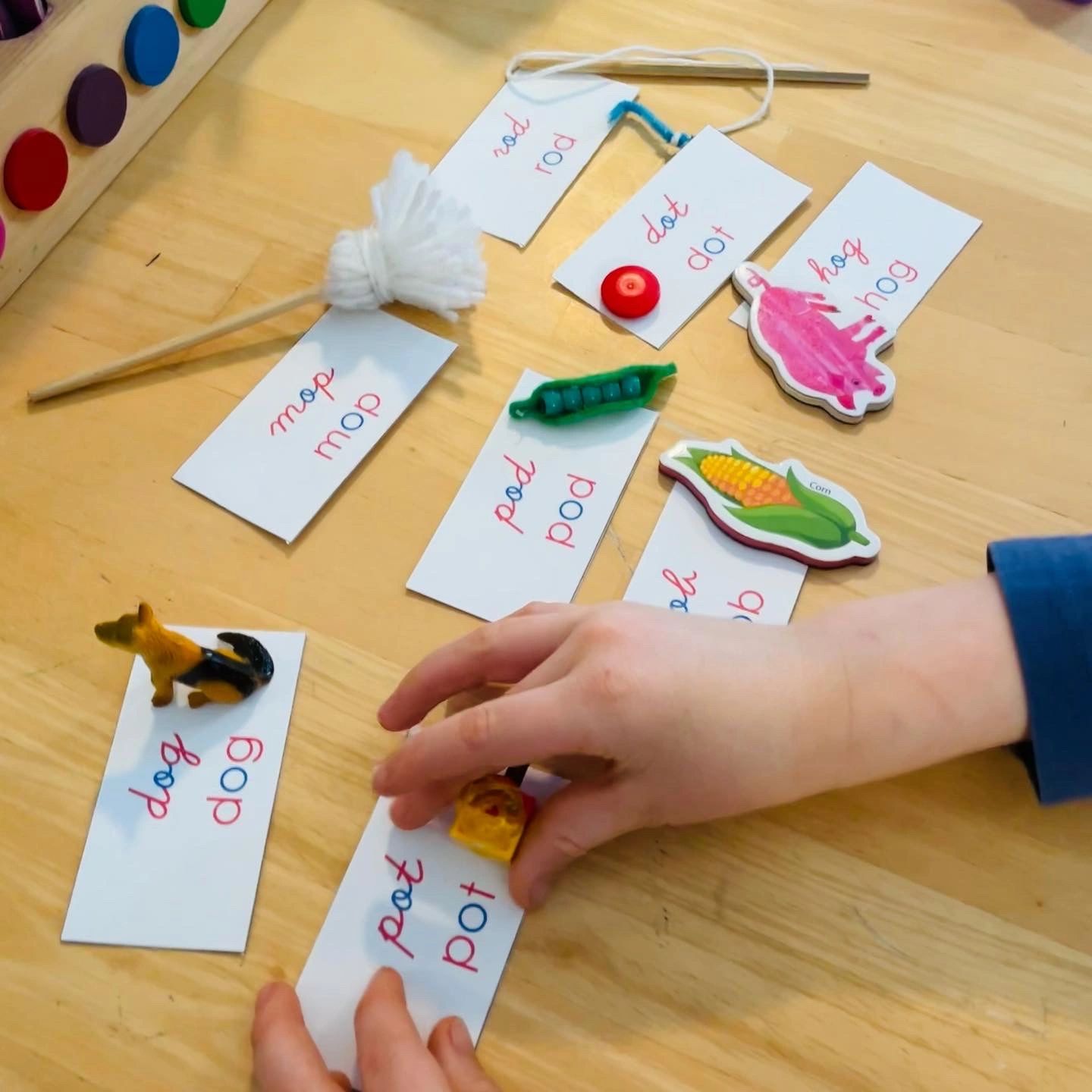 Learning to Read: Matching Word Labels to Miniature Objects