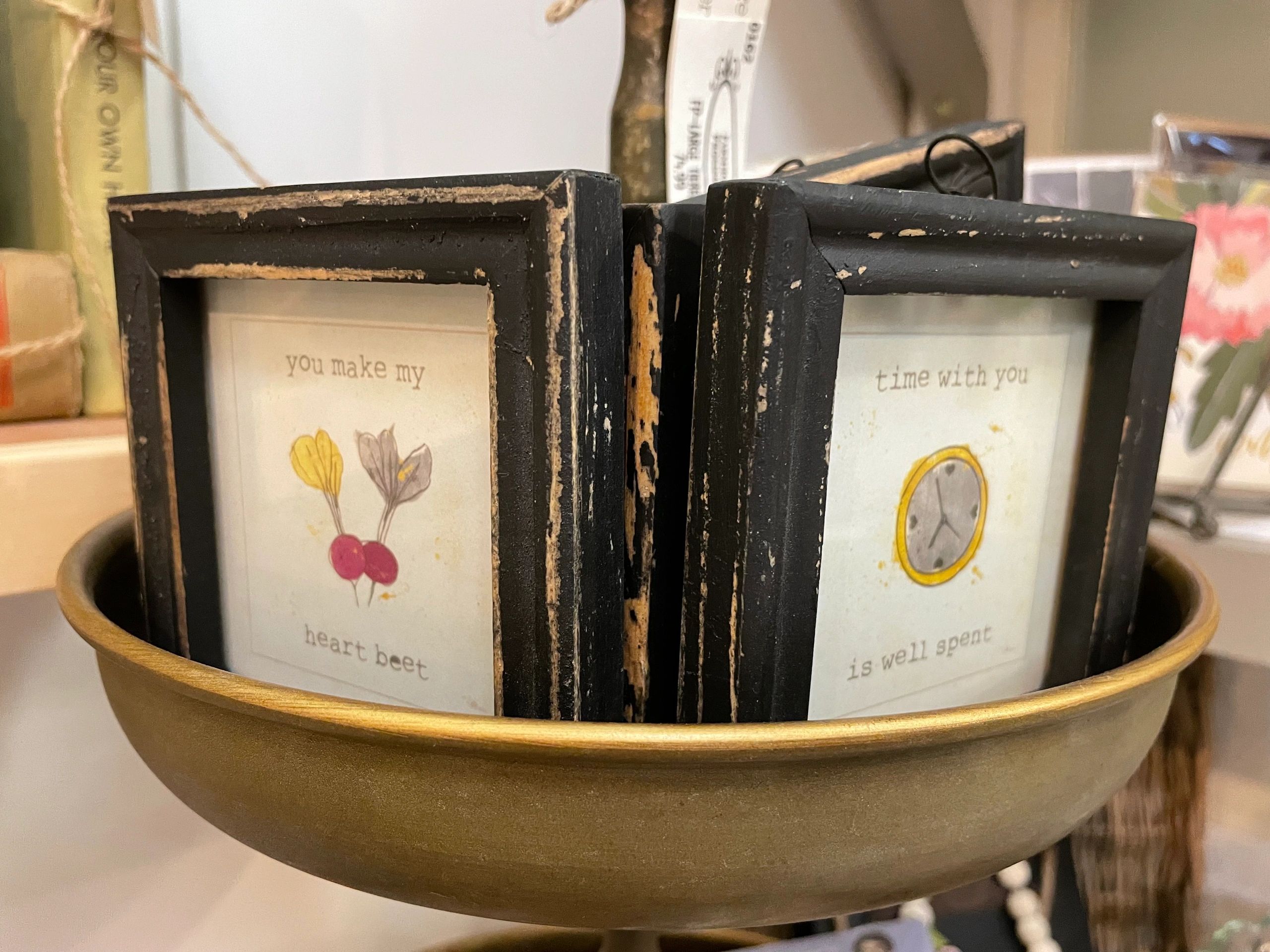 Home Decor - The Shoppes at Homespun