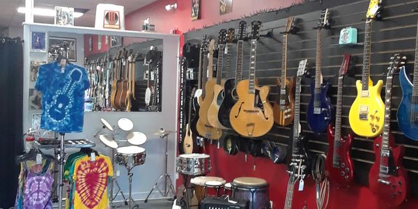PLAY IT AGAIN JAMS - Music Store, Used Musical Instruments