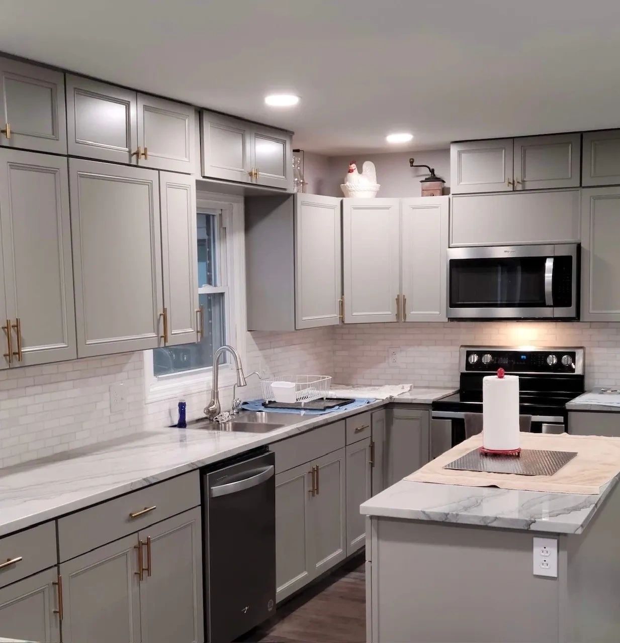 Expert Bathroom Remodeling | Custom Remodeling Solutions