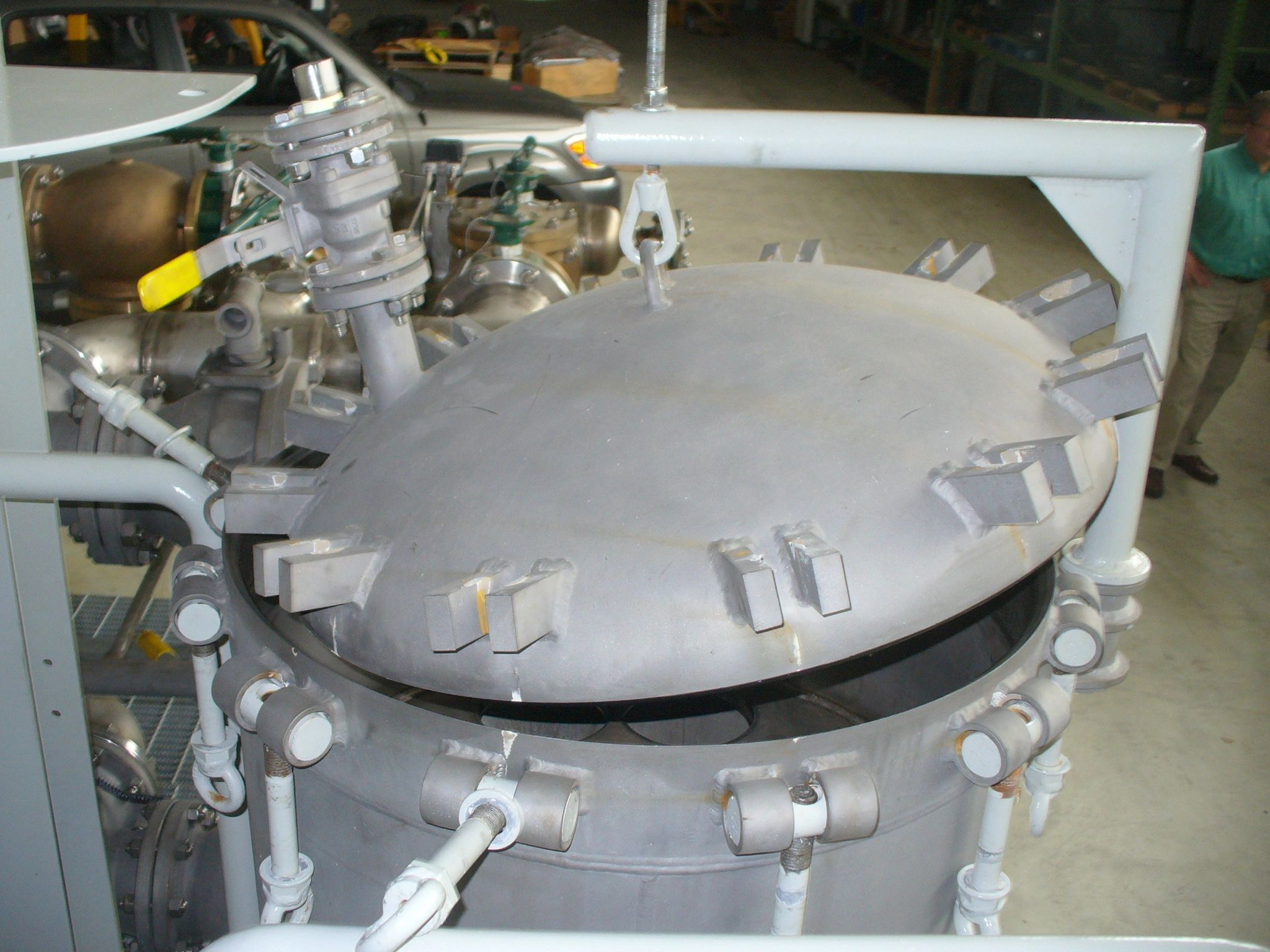 Pressure Vessel and Tank Manways