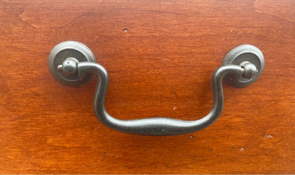 5 Black Iron Swan Necks