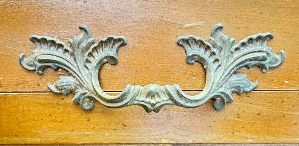 2 Iron Batwing Style French Pulls