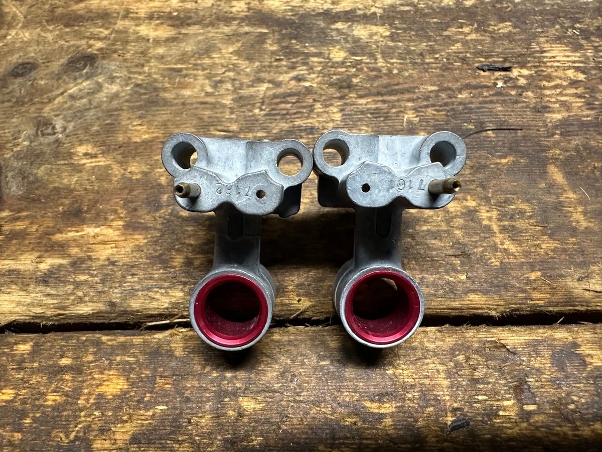 Edelbrock 650 CFM AVS2 Annular Primary Boosters & Secondary Boosters