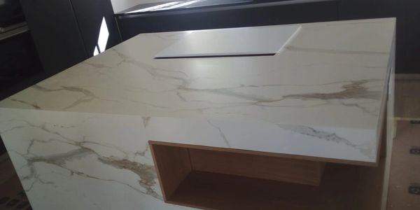 Vika - Quartz Countertops, Granite Countertops, Renovation