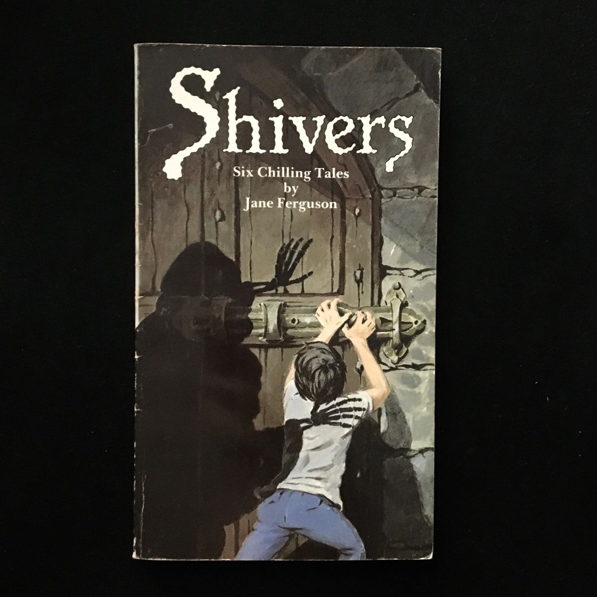 Jane Ferguson - Shivers - Scholastic / Hippo Books - 1985