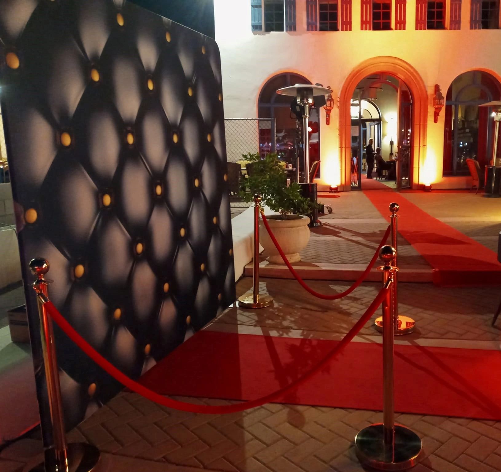 Luxury Photo Booth Rental Services