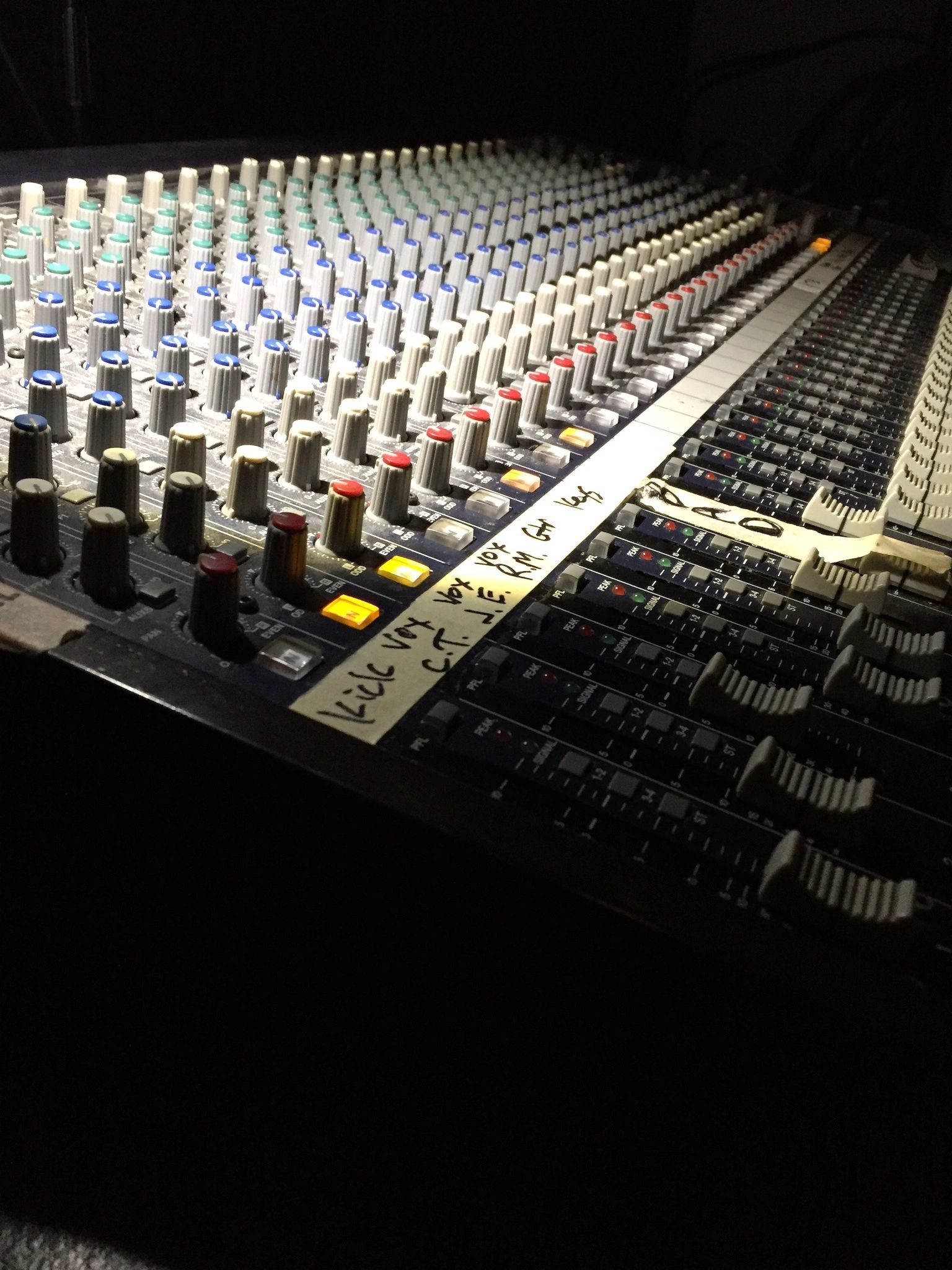 Chris Army Knife Digital Marketing