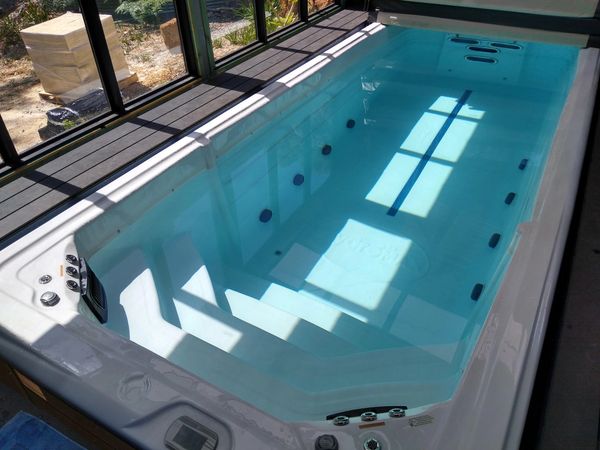 Portable Spas - Mega Spa