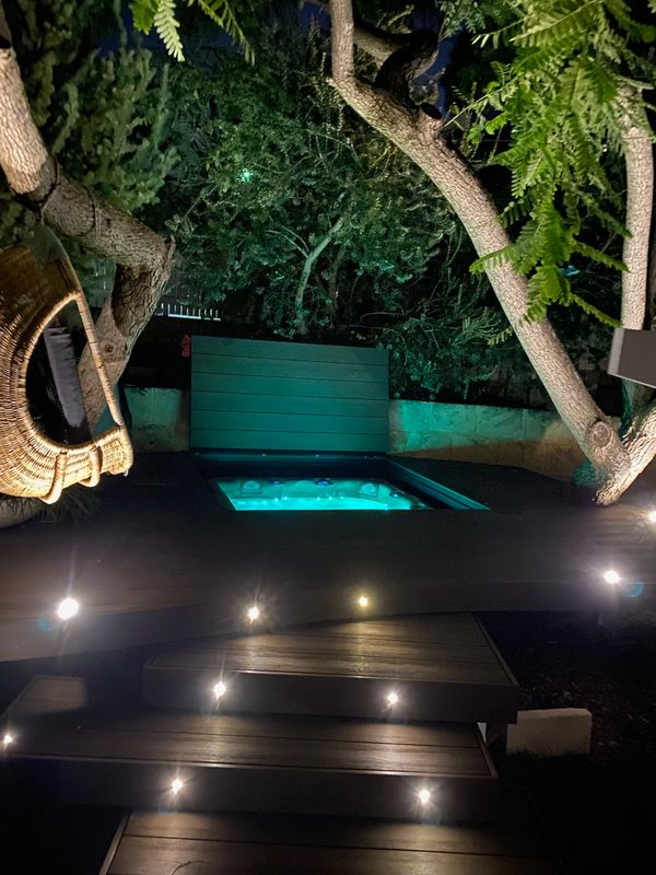 Portable Spas - Mega Spa