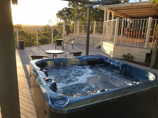 Portable Spas - Mega Spa