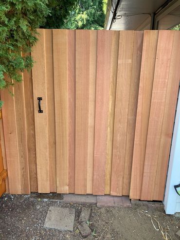 Portland Cedar Fences & Gates - Embassy Enterprises