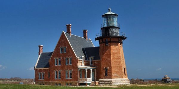 Tour of Block Island - Block Island Tours By Peter Pan Taxi Service