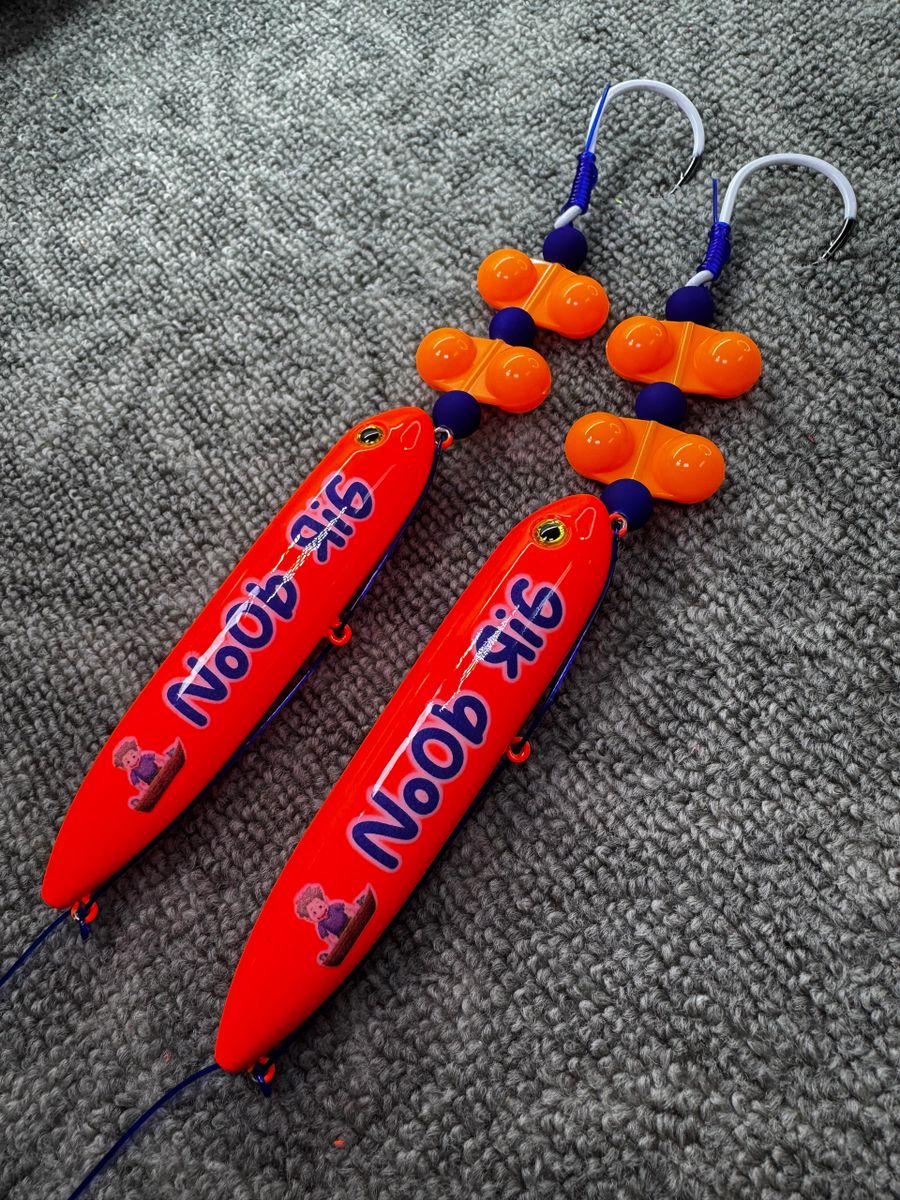 Redesigned Noob Rig Two Pack on 6/0 white glow hooks and 100 pound blue ...