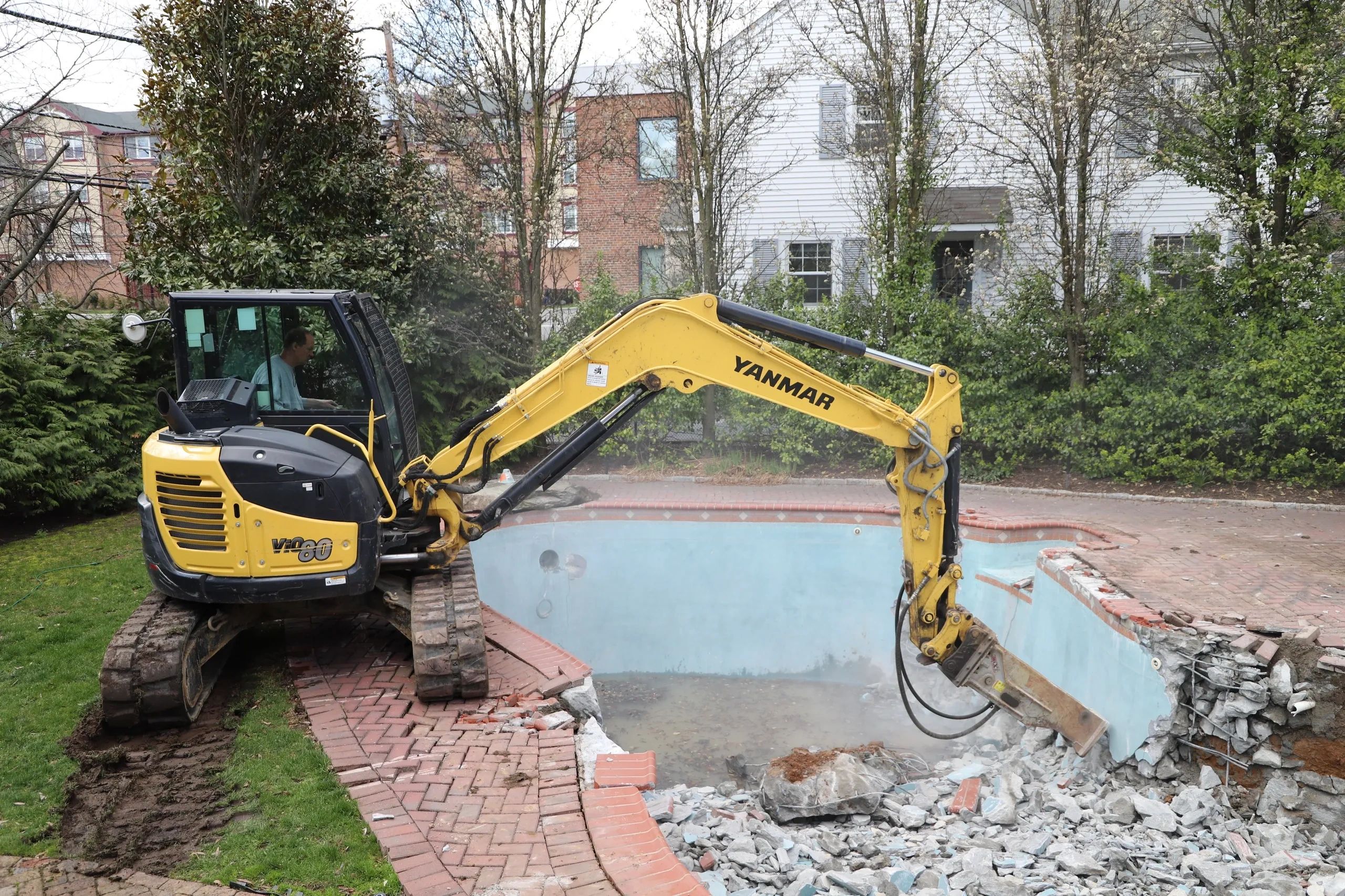 Contact | All Pool Demolition