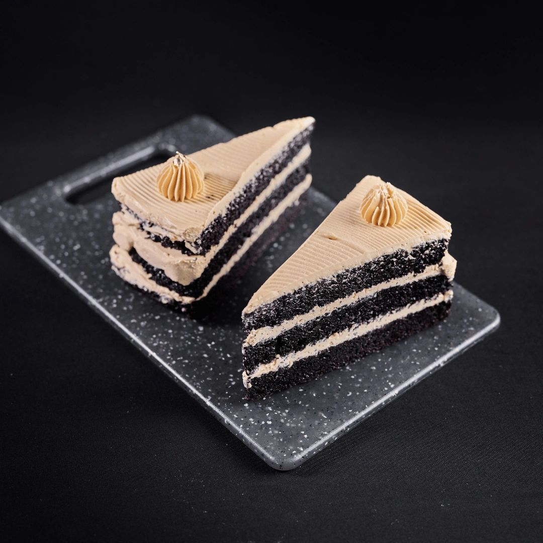 Pistachio Rasp Slice Cake