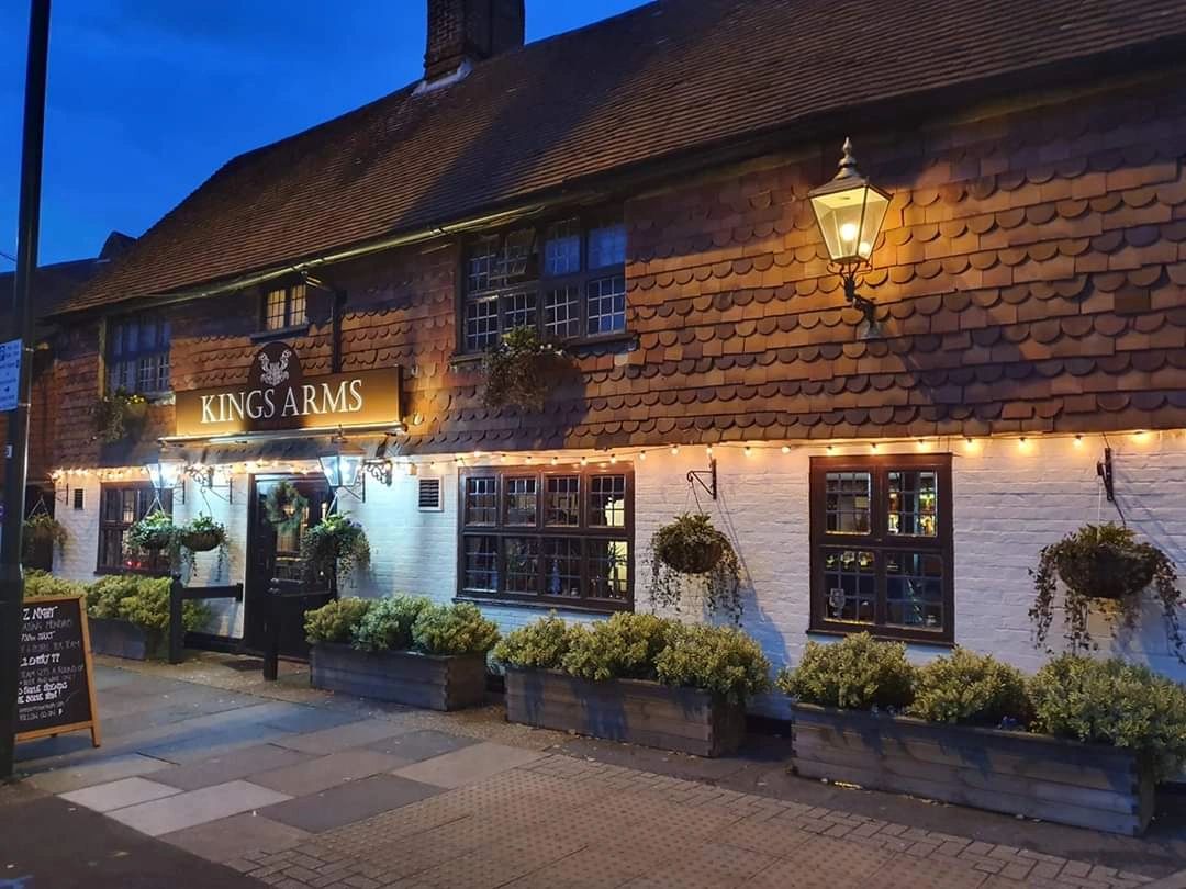 King’s Arms Horsham - Sunday Roast, King’s Arms Public House, Pub