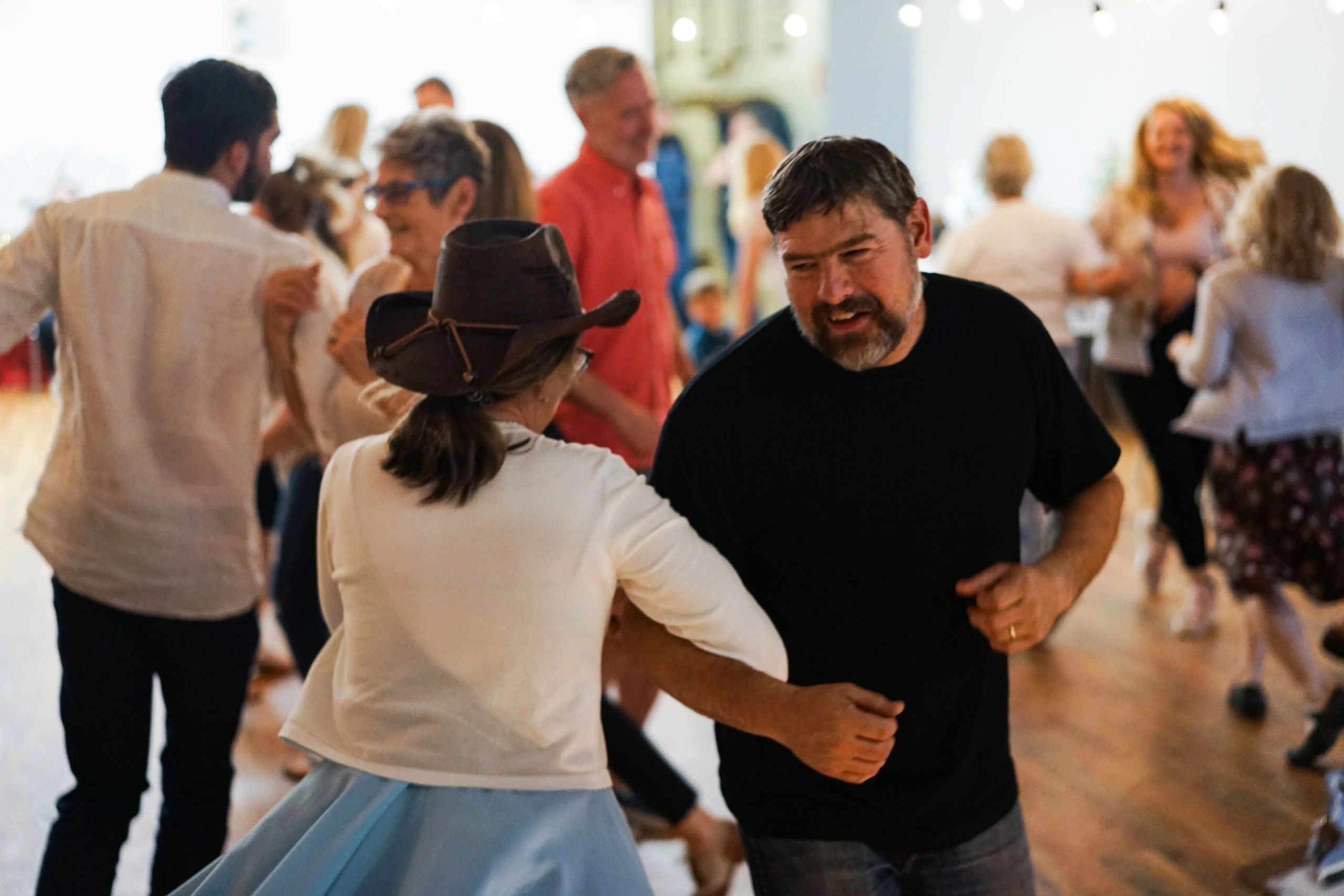 Leslie Gotfrit Dance Caller - Square Dance Caller, Barn Dance
