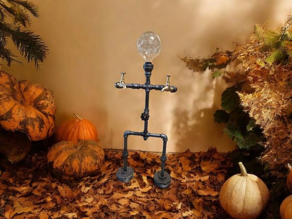 Mr. Willies Uncle Fred Robot