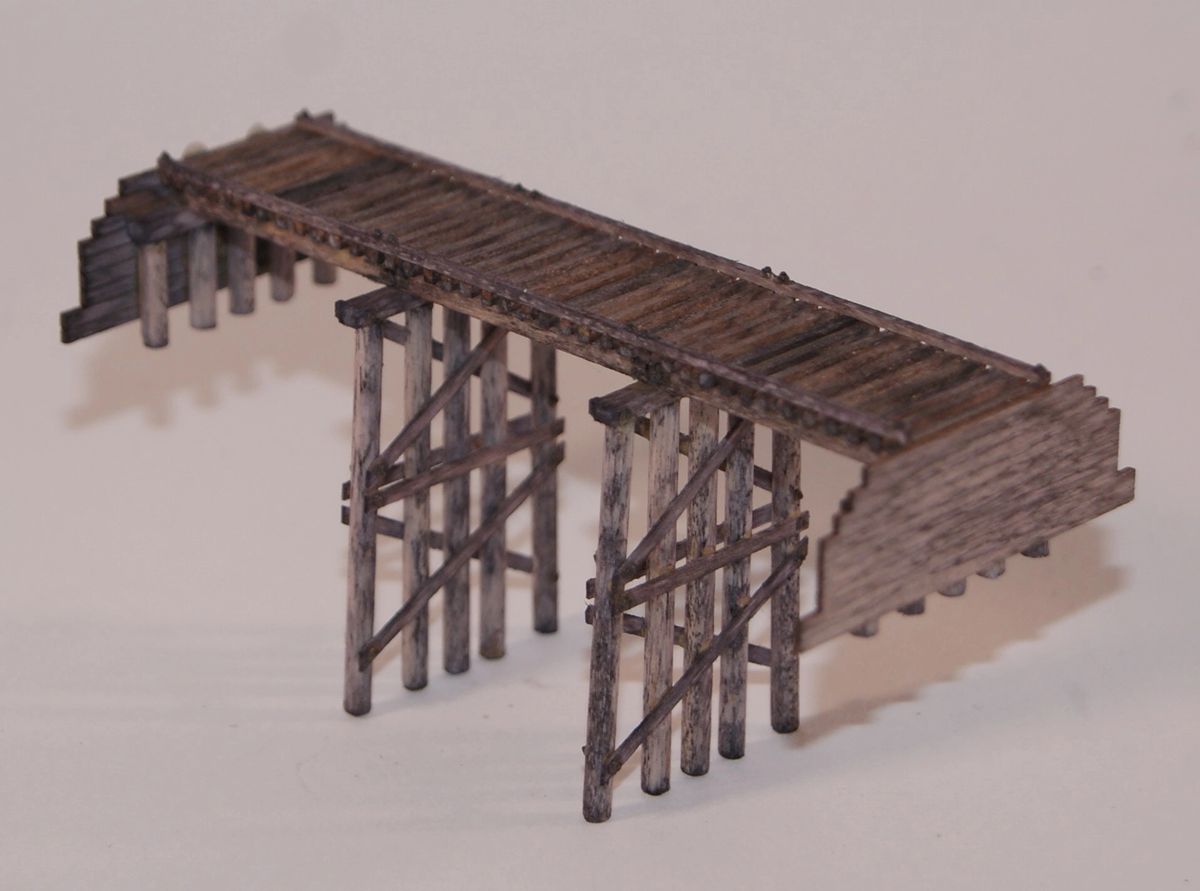 EH520N: 48' Pile Trestle Kit, D&RG, Standard or Narrow Gauge, N/Nn3 Scale