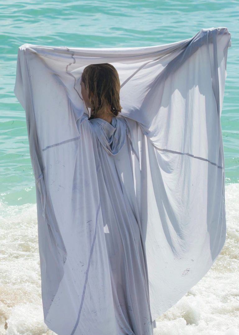 Review: Mira el Mar