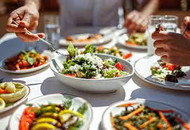 Tips for Eating Healthy when Eating Out