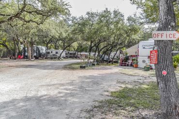 Big Oaks RV Park - RV Park, Campground