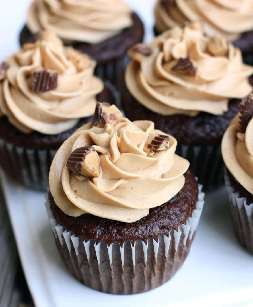 Peanut Butter Cup Cupcake