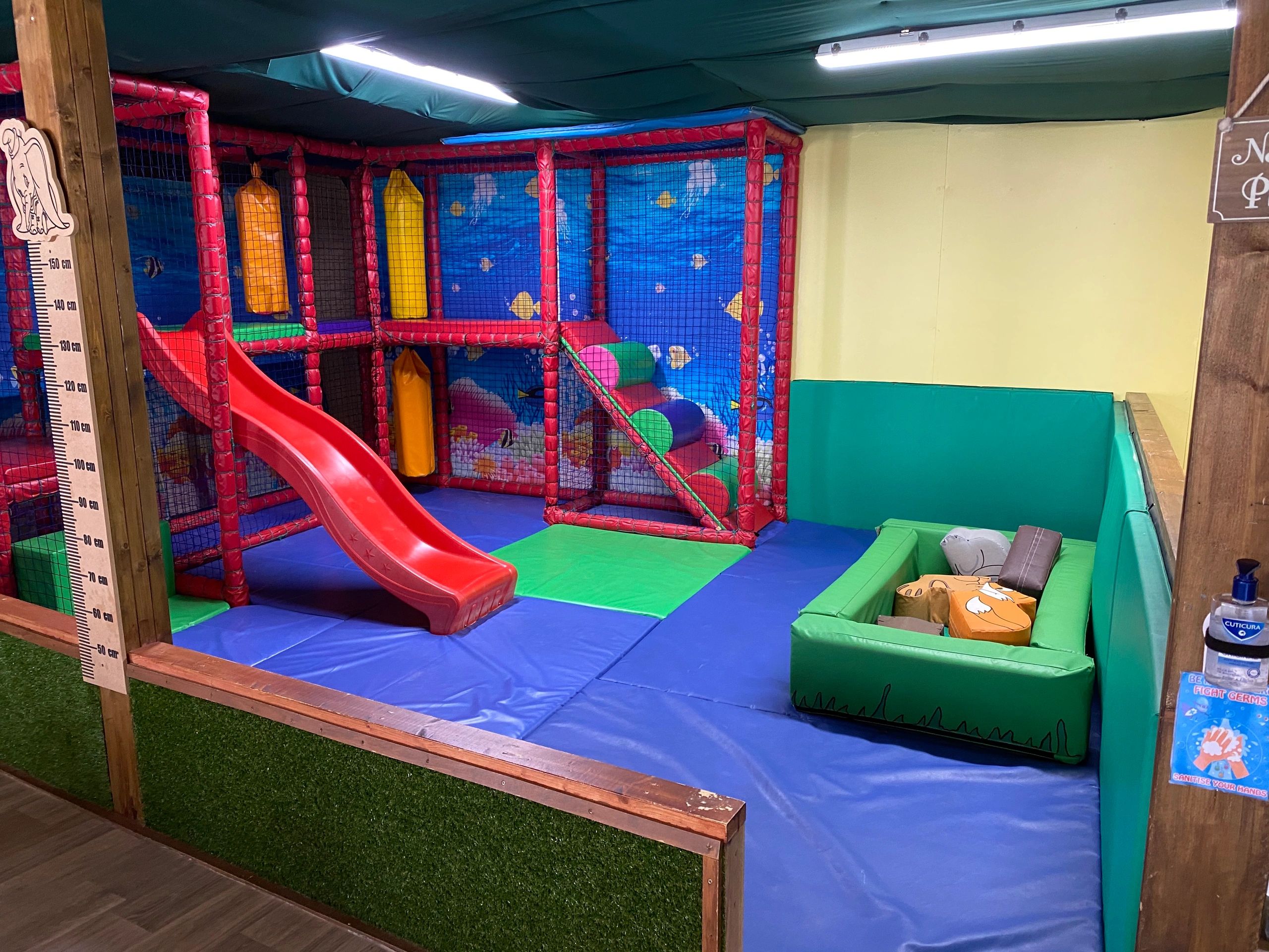 Little Munchkins Play Barn - Soft Play - Barton-le-Clay, England