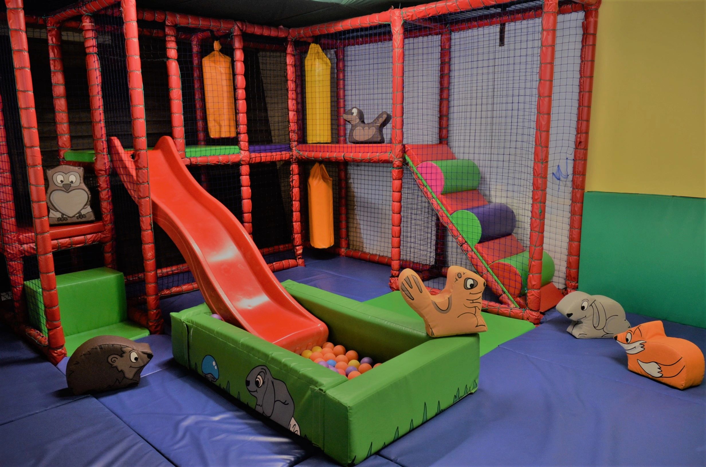 Little Munchkins Play Barn - Soft Play - Barton-le-Clay, England