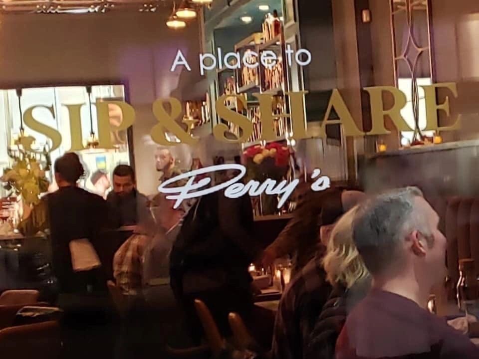 Perry's Cocktail Bar