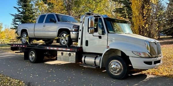 Towing Services Red Deer - Moore's Towing & Recovery Services