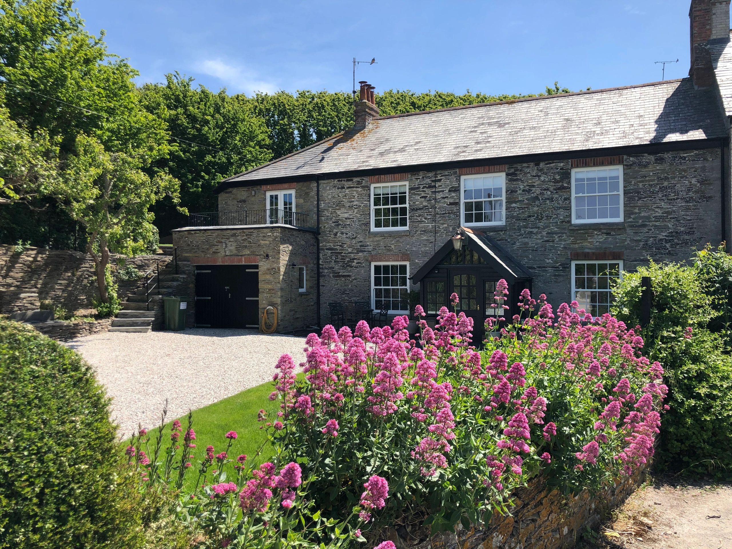 Lanthorn House Luxury Holiday House in Porthcothan Bay, Cornwall ...