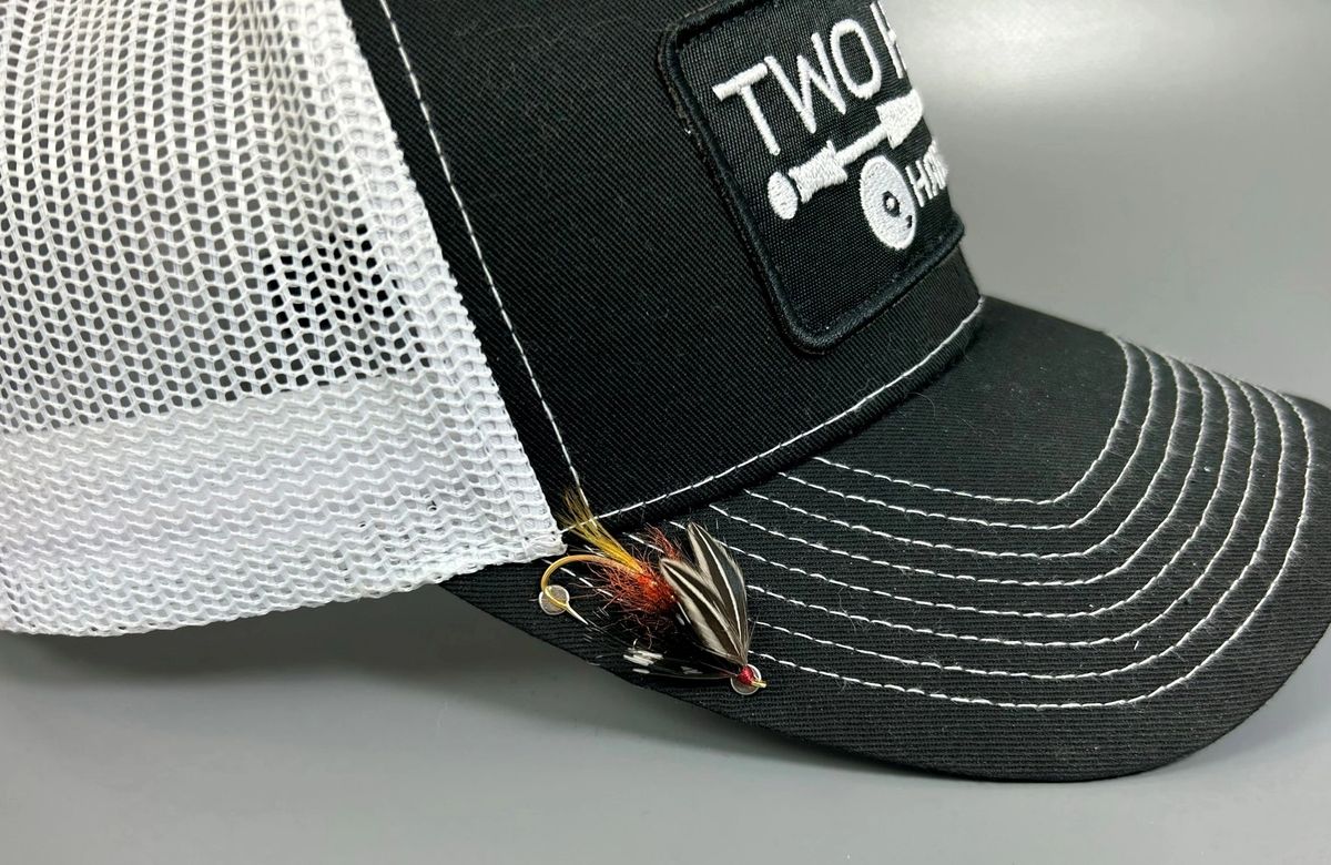 Two Hand Mag Hat